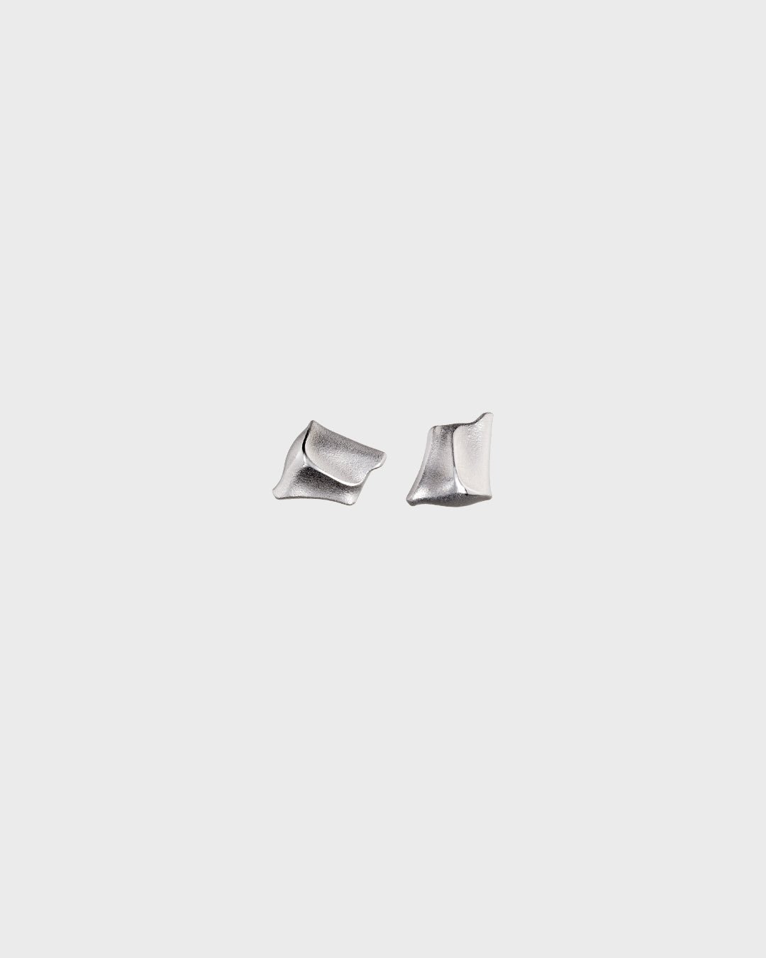 Volans Earrings silver – Art by Kalevala